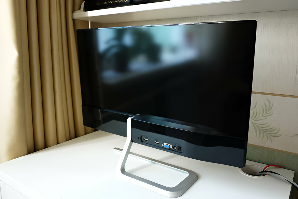 HUANUO Single Monitor Arm: A Comprehensive Review of 2025 - Trundle Picks